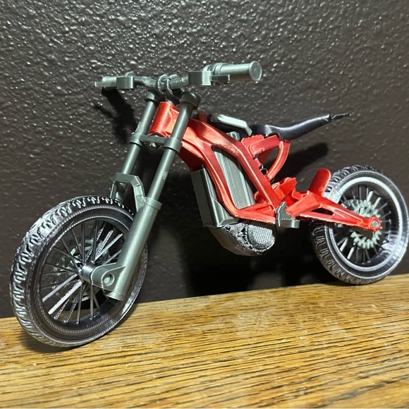 Toys | 19 Scale Surron Light Bee X Red | Poshmark